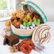 Avurudu Kavili (අවුරුදු මේසයට අවශ්‍ය සියලුම කැවිලි වර්ග) – Aus Lanka ...